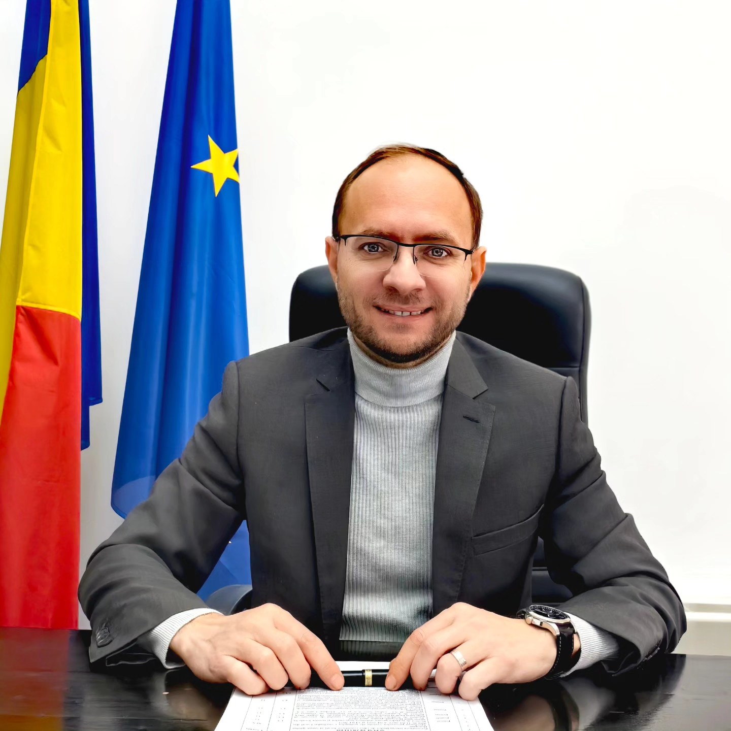 Primarul Botoșaniului Cosmin Andrei este plasat sub control judiciar de ...