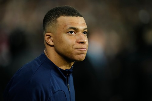 Președintele Franței, Emmanuel Macron, a făcut aluzie la posibila ...