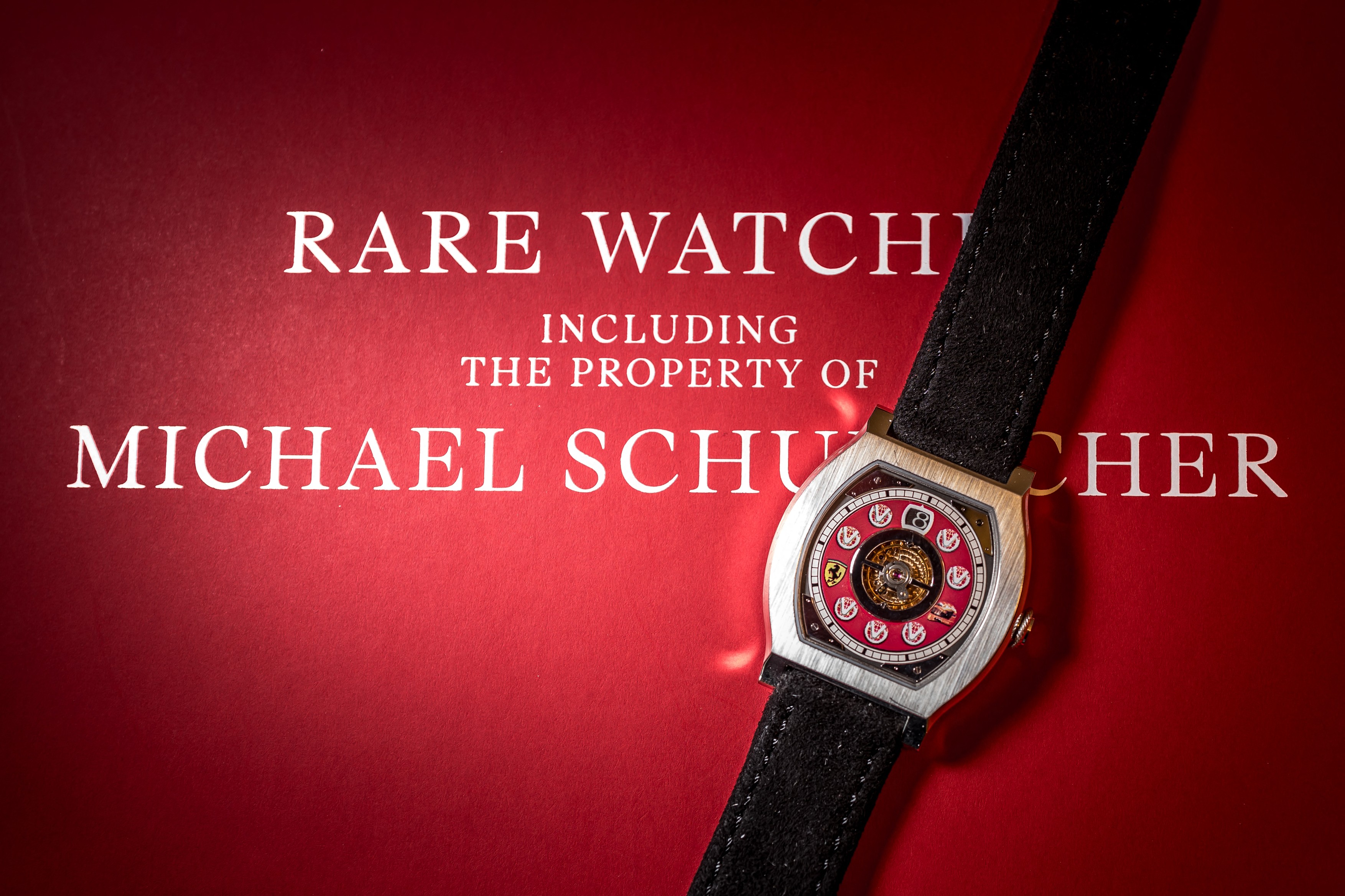 Opt ceasuri care au aparținut lui Michael Schumacher au fost vândute la ...