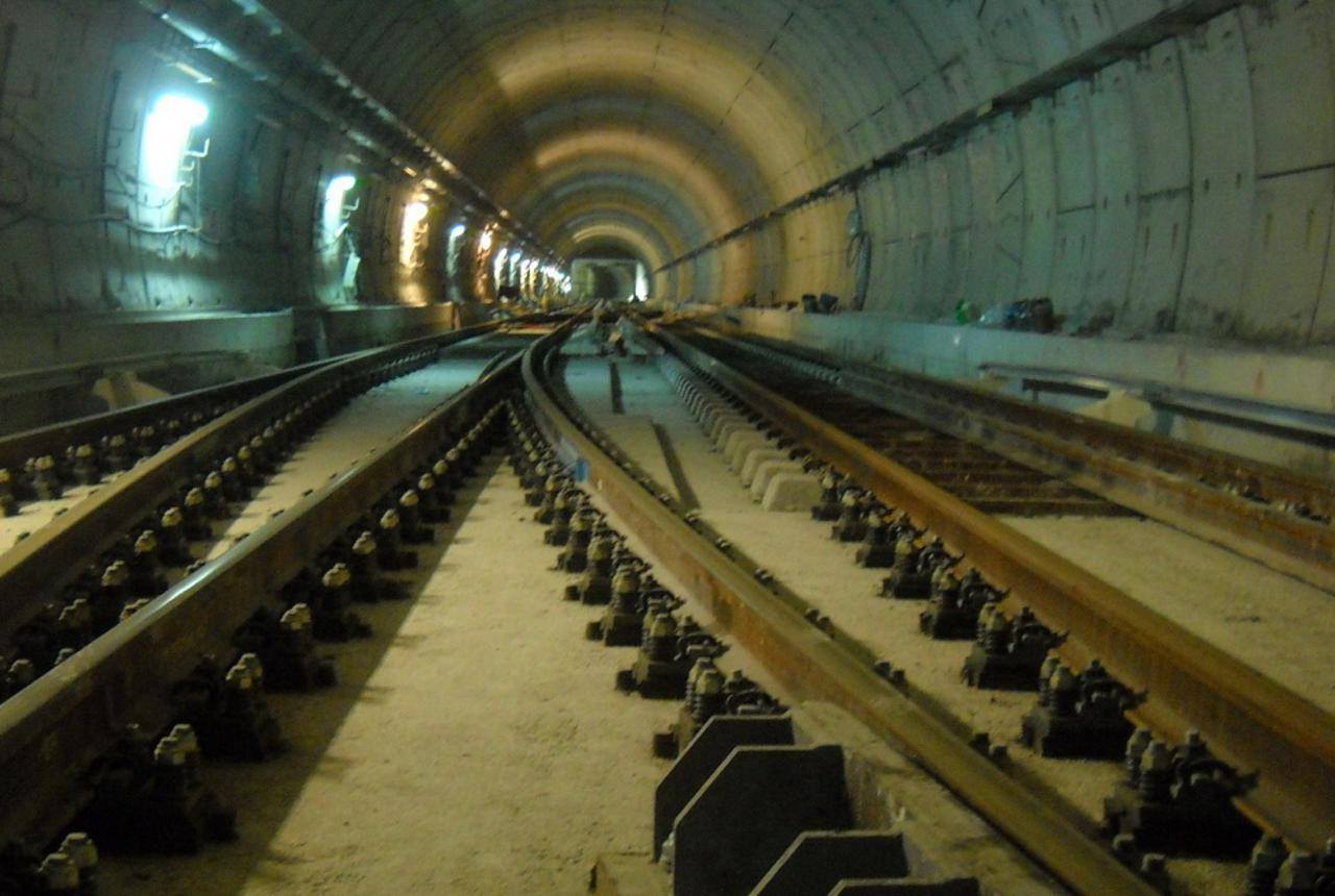 The Greek company Aktor has started digging the twin tunnels at Ormeniș ...