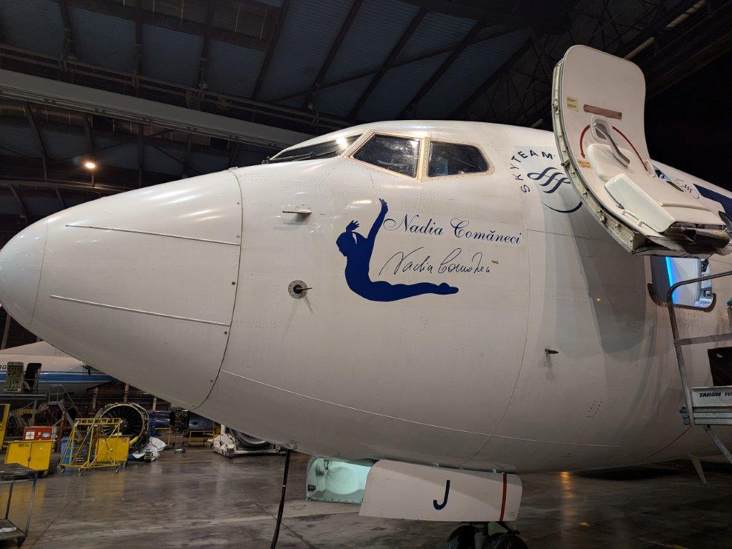 Aeronava TAROM care va transporta sportivii români la Jocurile Olimpice ...
