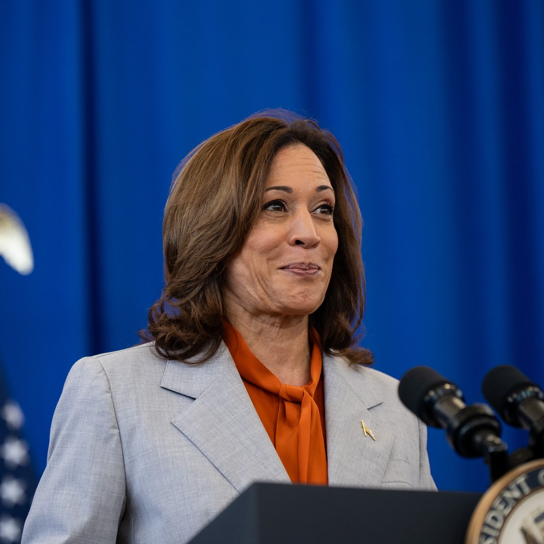 Kamala Harris câștigă teren în fața lui Donald Trump, în sondaje ...