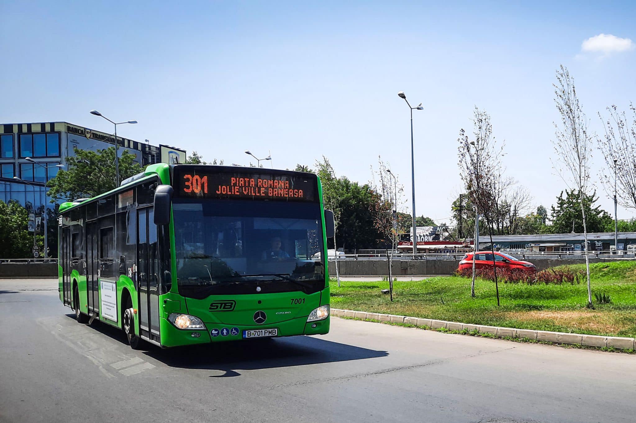 STB TPBI a extins programul de circulație a liniilor de autobuz 301 și 605 pentru concertul 50 ...
