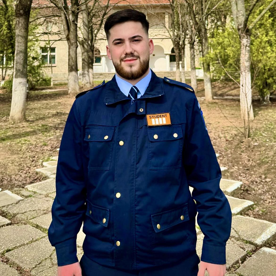 Influencerul Adrian "Elicopter de luptă", a fost prins beat la volan ...