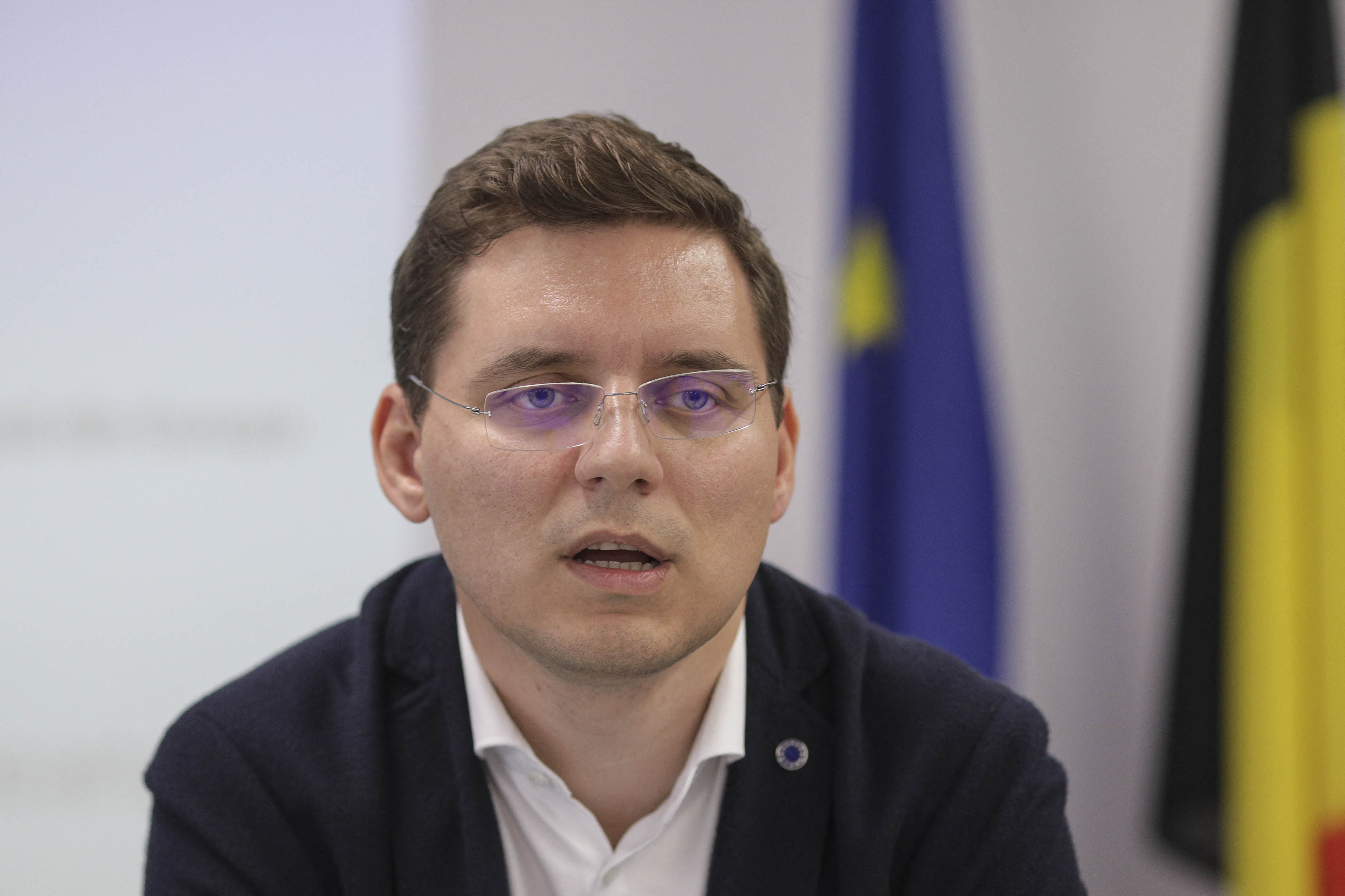 Le vice-président du Parlement européen, Victor Negrescu, demande aux ...