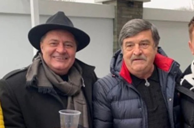 Fotografii cu șeful AEP, Toni Greblă, la ”tăierea porcului” în compania ...