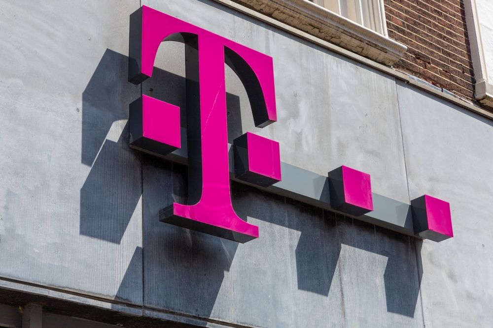 Tranzacția de vânzare a Telekom România Mobile către Vodafone și Digi ...