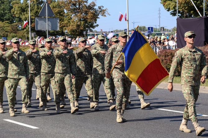 Negli ultimi quattro anni, l'esercito rumeno è aumentato di soli 200 ...