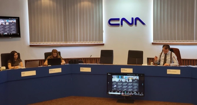 CNA a decis să sancționeze Realitatea Plus cu difuzarea unei decizii de sancționare, iar Antena ...