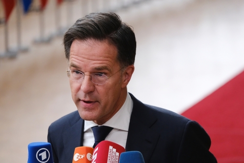 Mark Rutte NATO-főtitkár a légvédelmi képességek jelentős növelésére ...