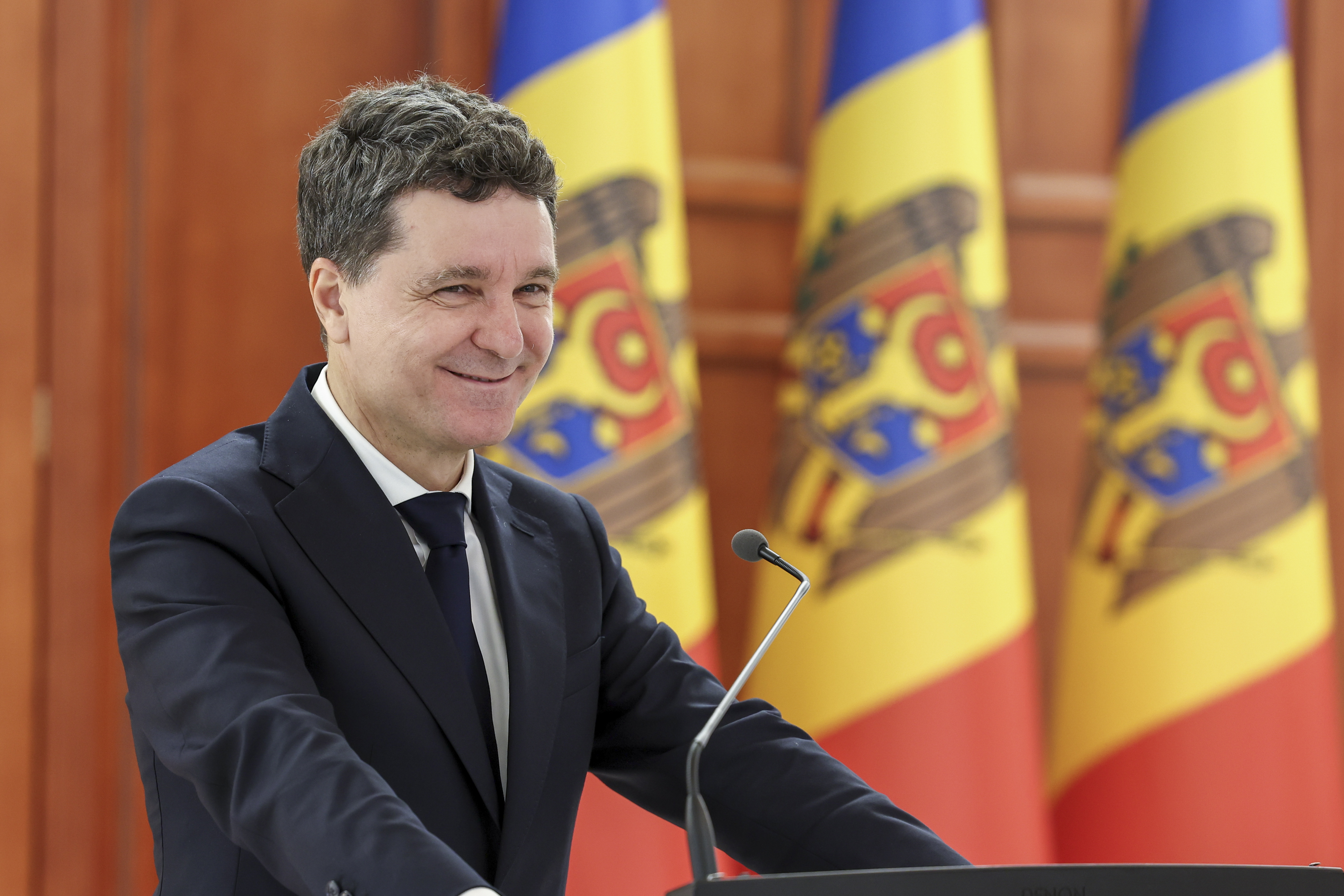 Romanian President Nicușor Dan, after the meeting with trade unions ...