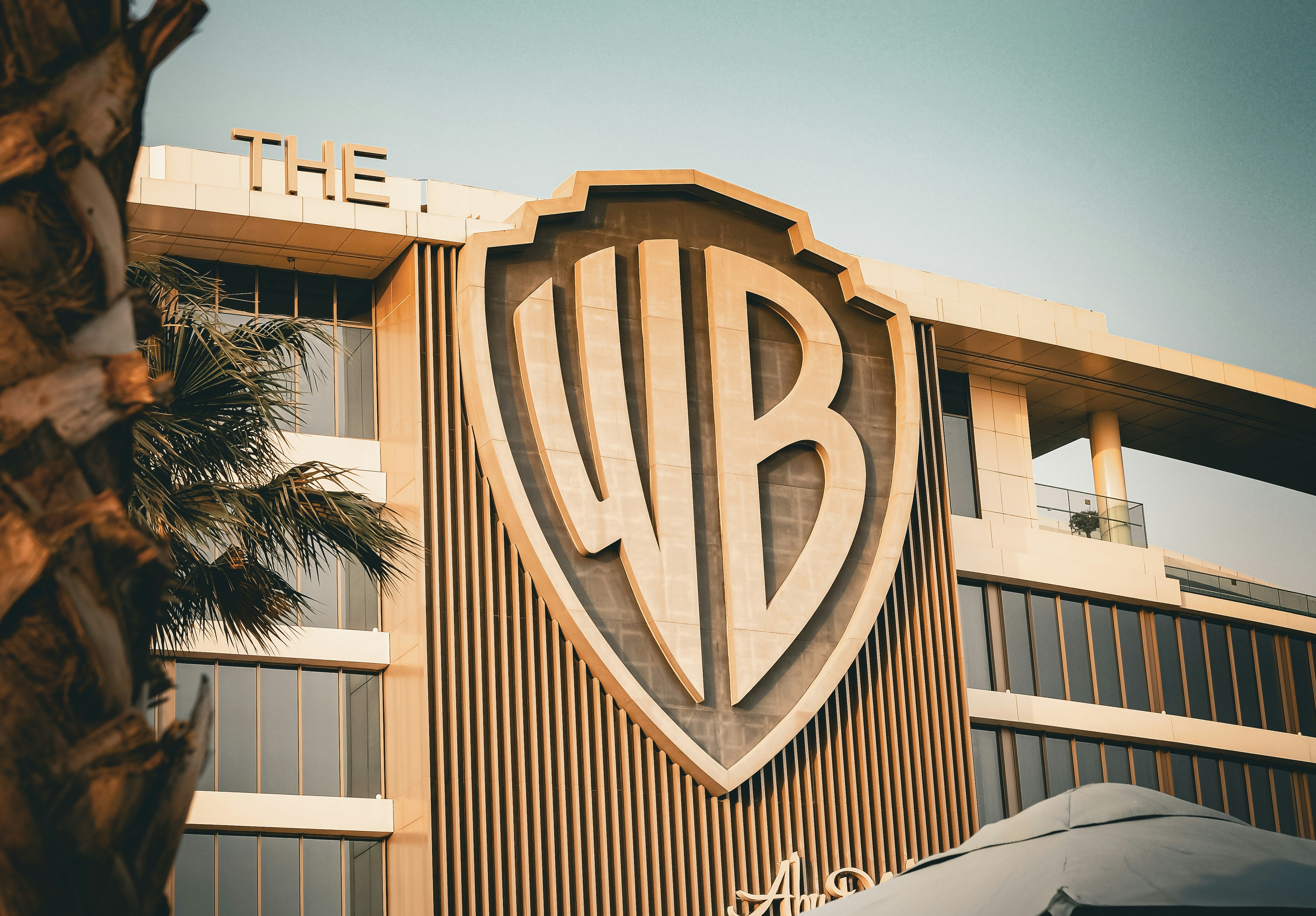 Warner Bros. Discovery will split the company into Warner Bros. for streaming and movie ...