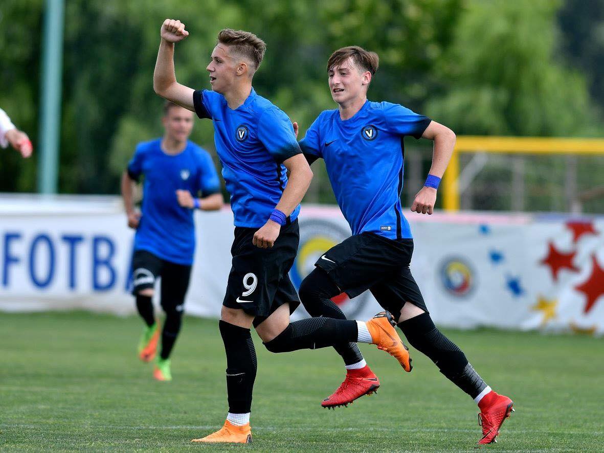 Louis Munteanu will start in the CFR Cluj - Lugano match, after having ...