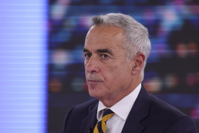 Calin Georgescu planea crear un nuevo partido soberanista
