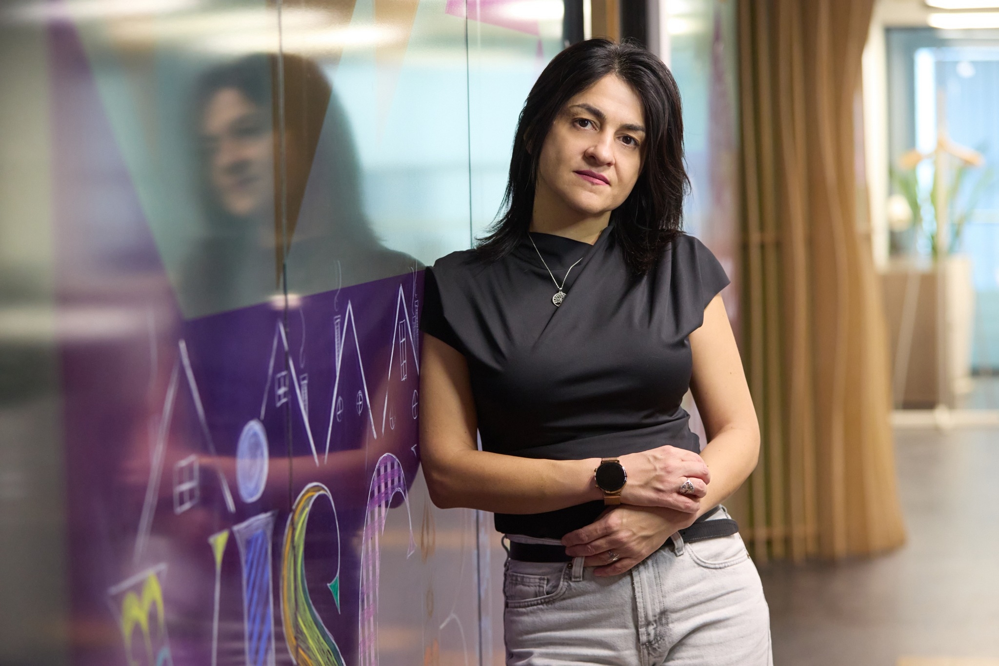 Anca Dumitrescu, președintele Autism Voice, critică politicienii care ...