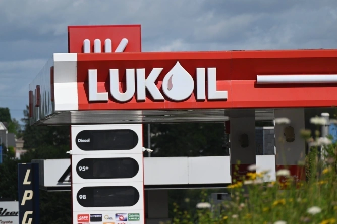 Lukoil ha ricevuto un'offerta da Gunvor per i suoi attivi ...