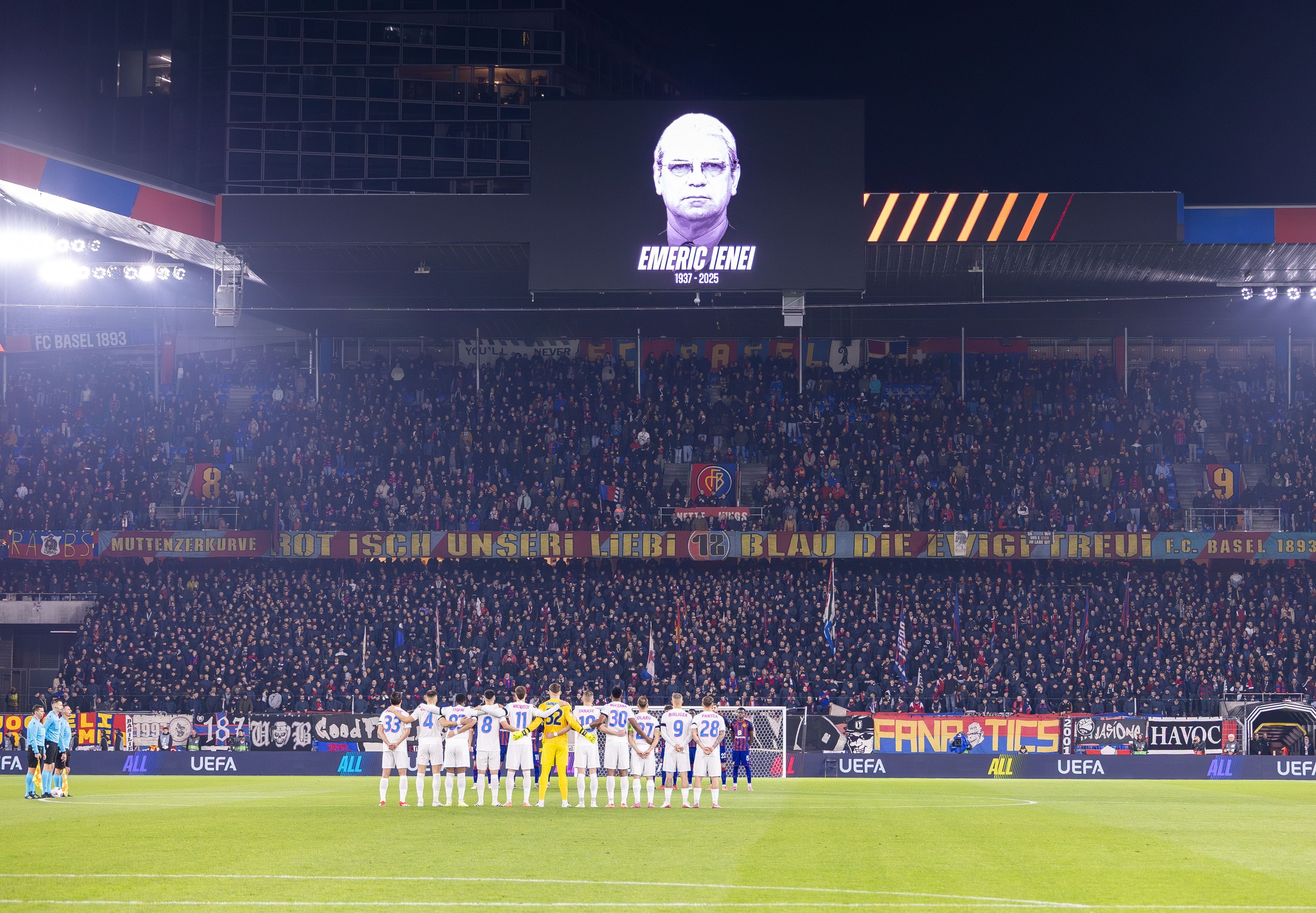 Chronicle - Europa League | The Romanian champion loses the third ...