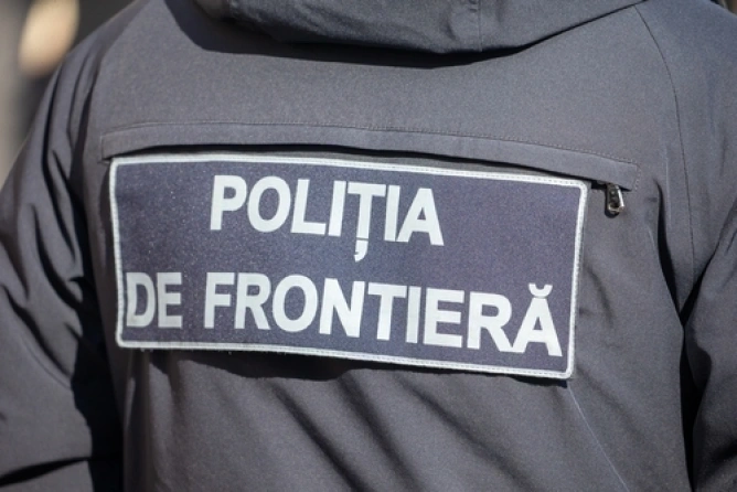 Les douaniers ont interdit l'entrée d'un camion en provenance d ...