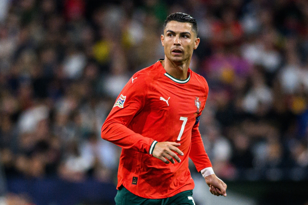 Cristiano Ronaldo lett az első labdarúgó, aki több mint 1.300 hivatalos ...