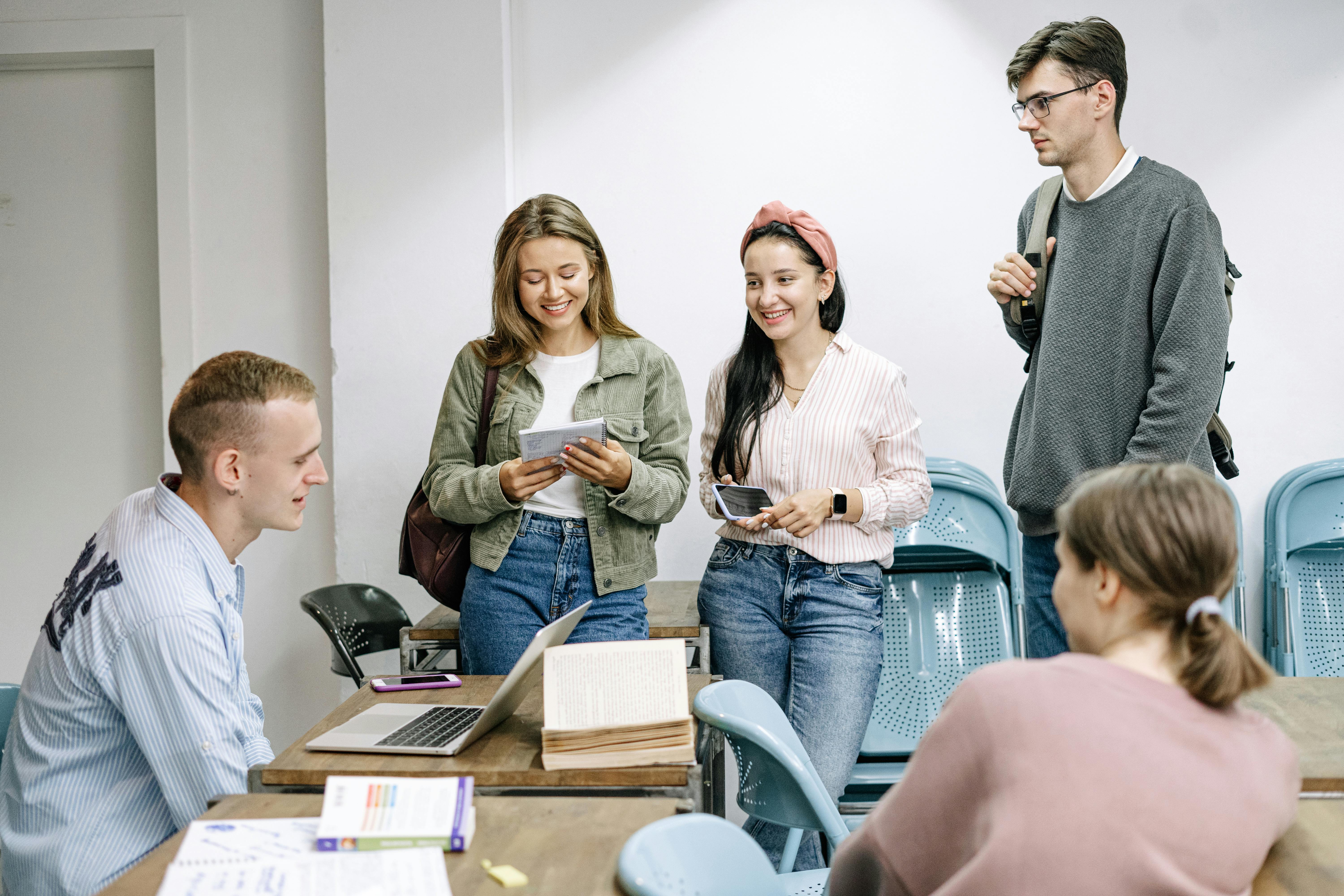 20 Romanian high school students will study in the USA through the FLEX ...
