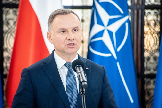 Andrzej Duda, der ehemalige Präsident Polens, hat sich dem ...