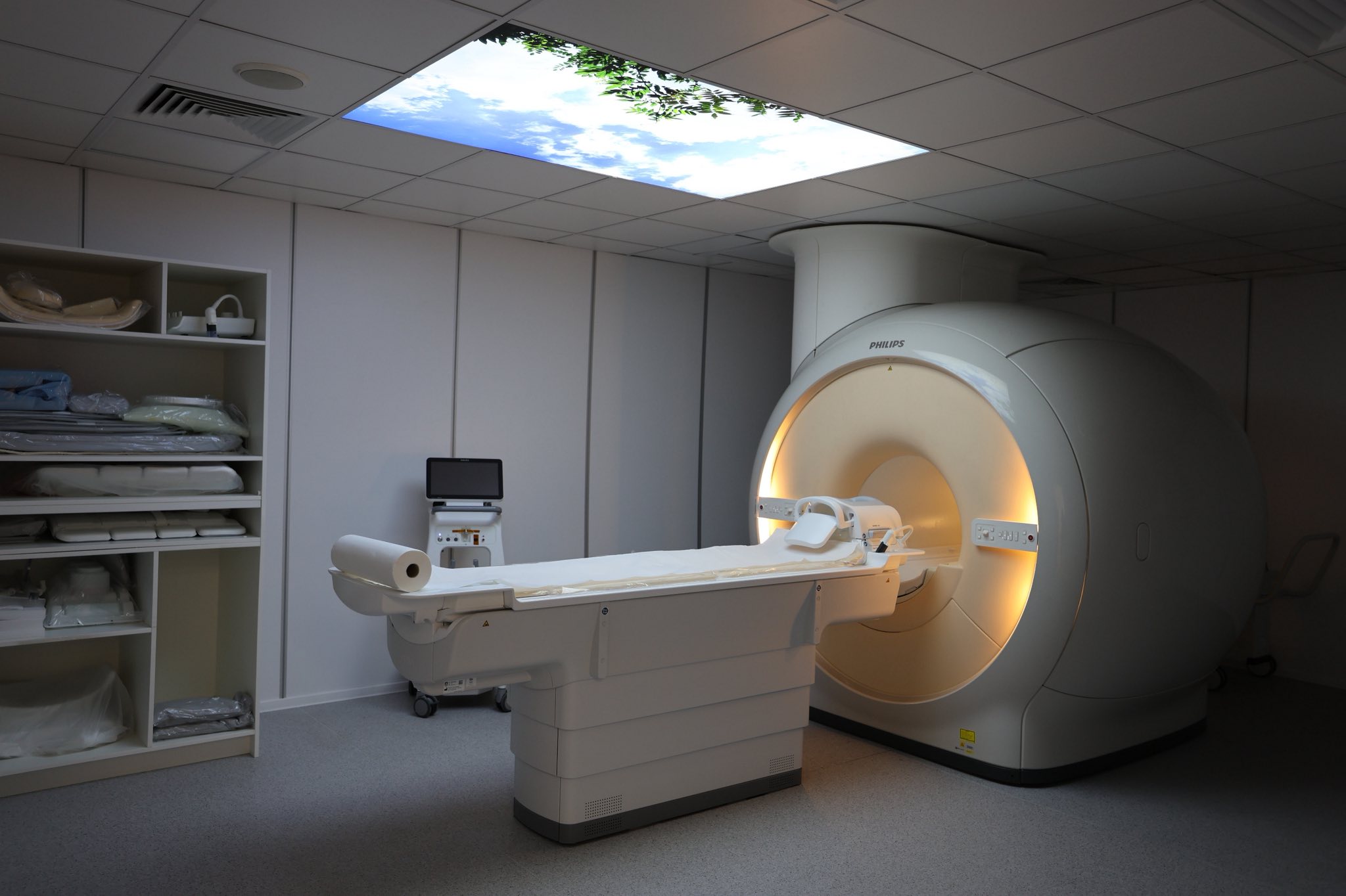 The first radiotherapy bunker in a public hospital was inaugurated at ...