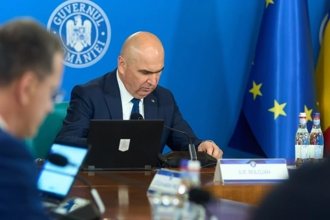 Nicușor Dan elnök kijelenti, hogy Ilie Bolojan miniszterelnöknek nem ...