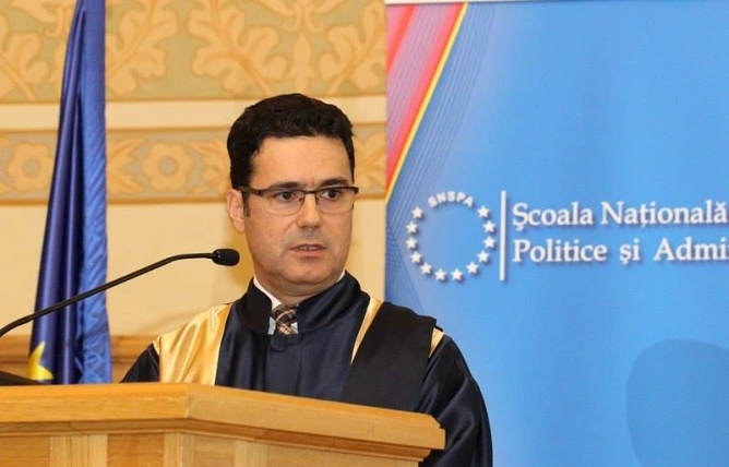 Le recteur de la SNSPA, Remus Pricopie, souligne les risques d'une ...