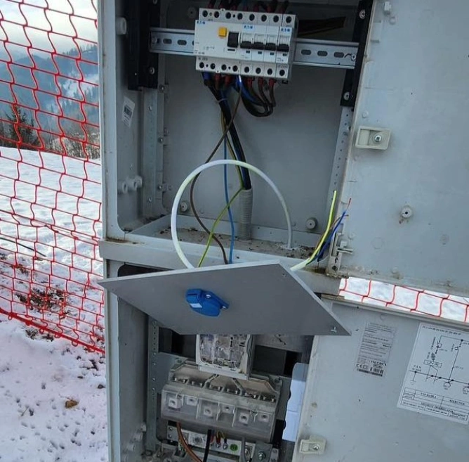 The Bucovina slope has been sabotaged, affecting the ski lift and the ...