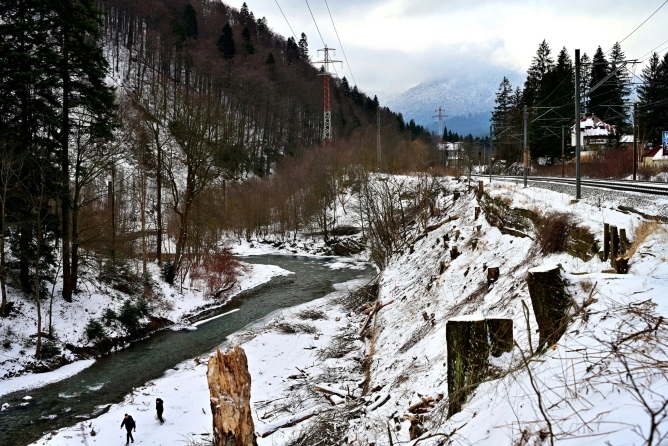 Les travaux sur la Ceinture Bușteni - Azuga sont suspendus en raison ...